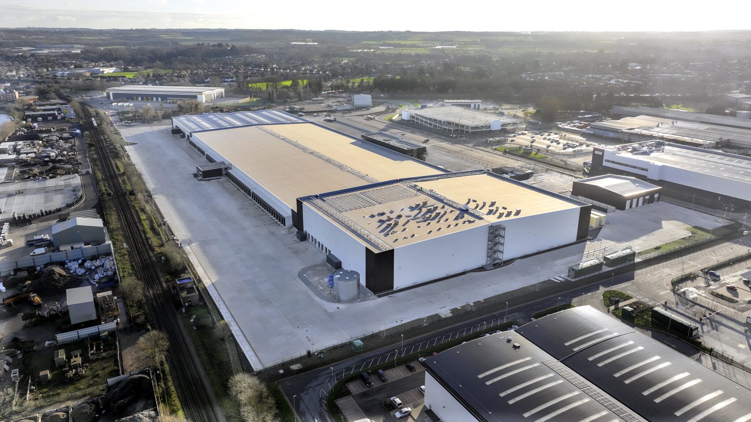 Panattoni delivers new logistics and distribution facility for Tesco in ...